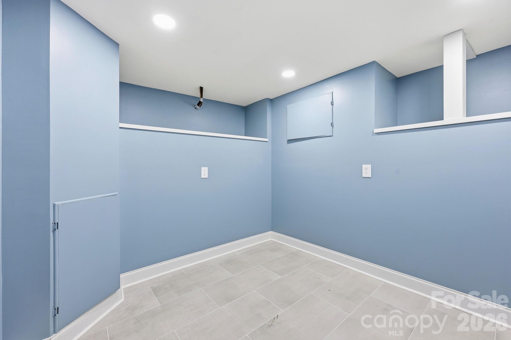 Home for sale at 327 Campus Street, Charlotte, NC — photo 32 of 48