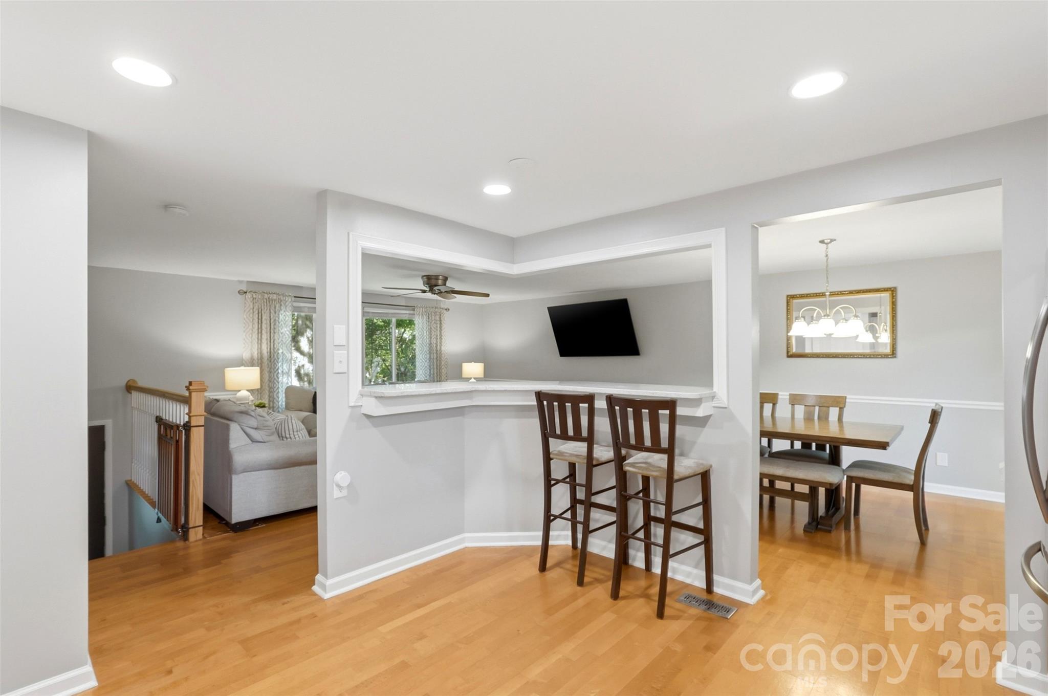 Photo 10 of 6723 Rollingridge Drive, Charlotte, NC