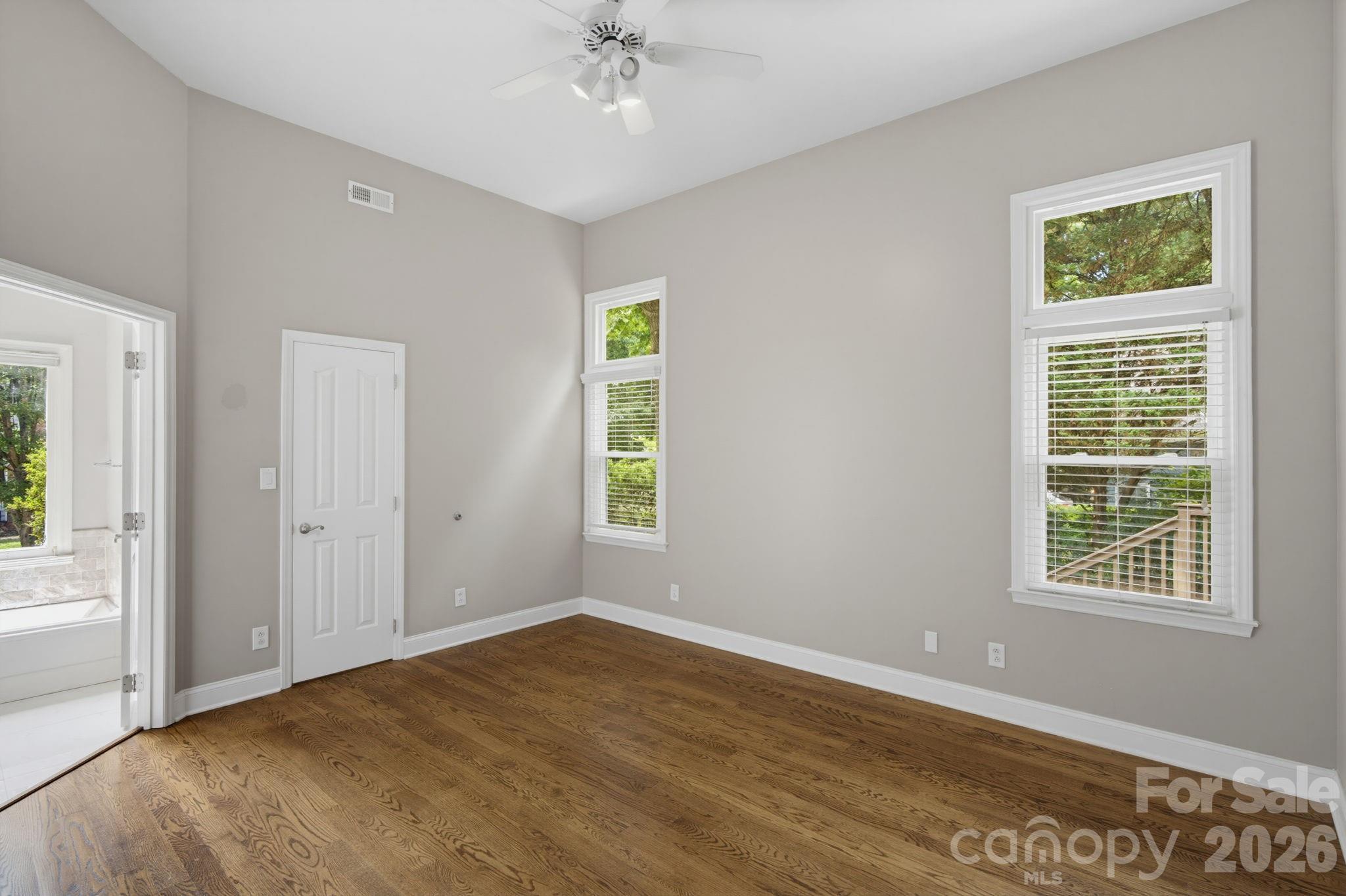 Home for sale at 6632 Elmstone Drive, Charlotte, NC — photo 13 of 38