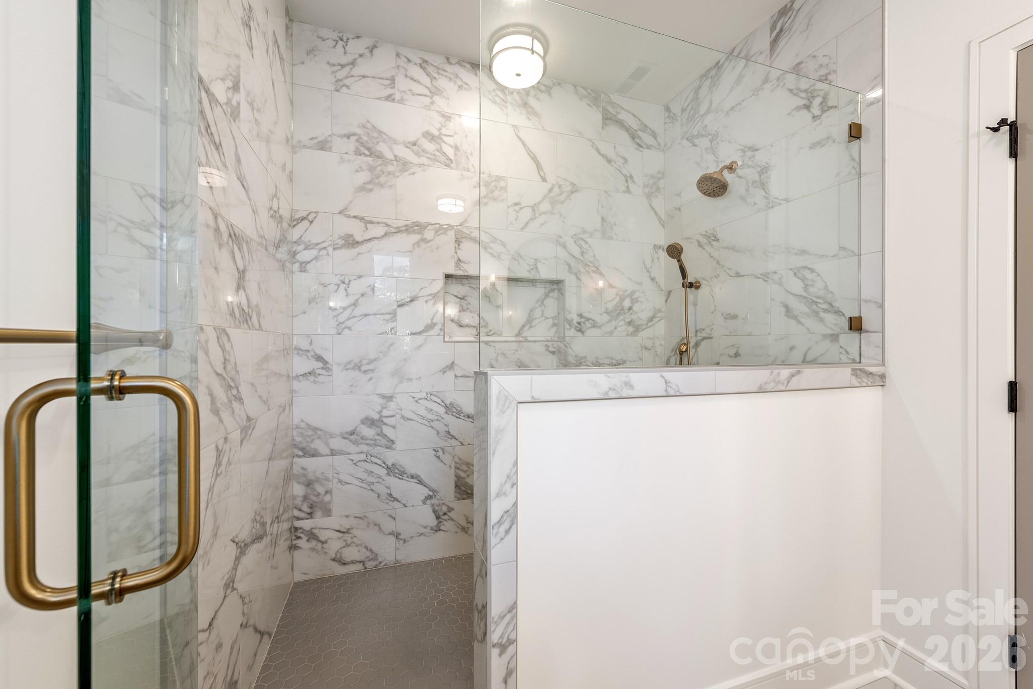 Photo 27 of 4409 Castleton Road, Charlotte, NC