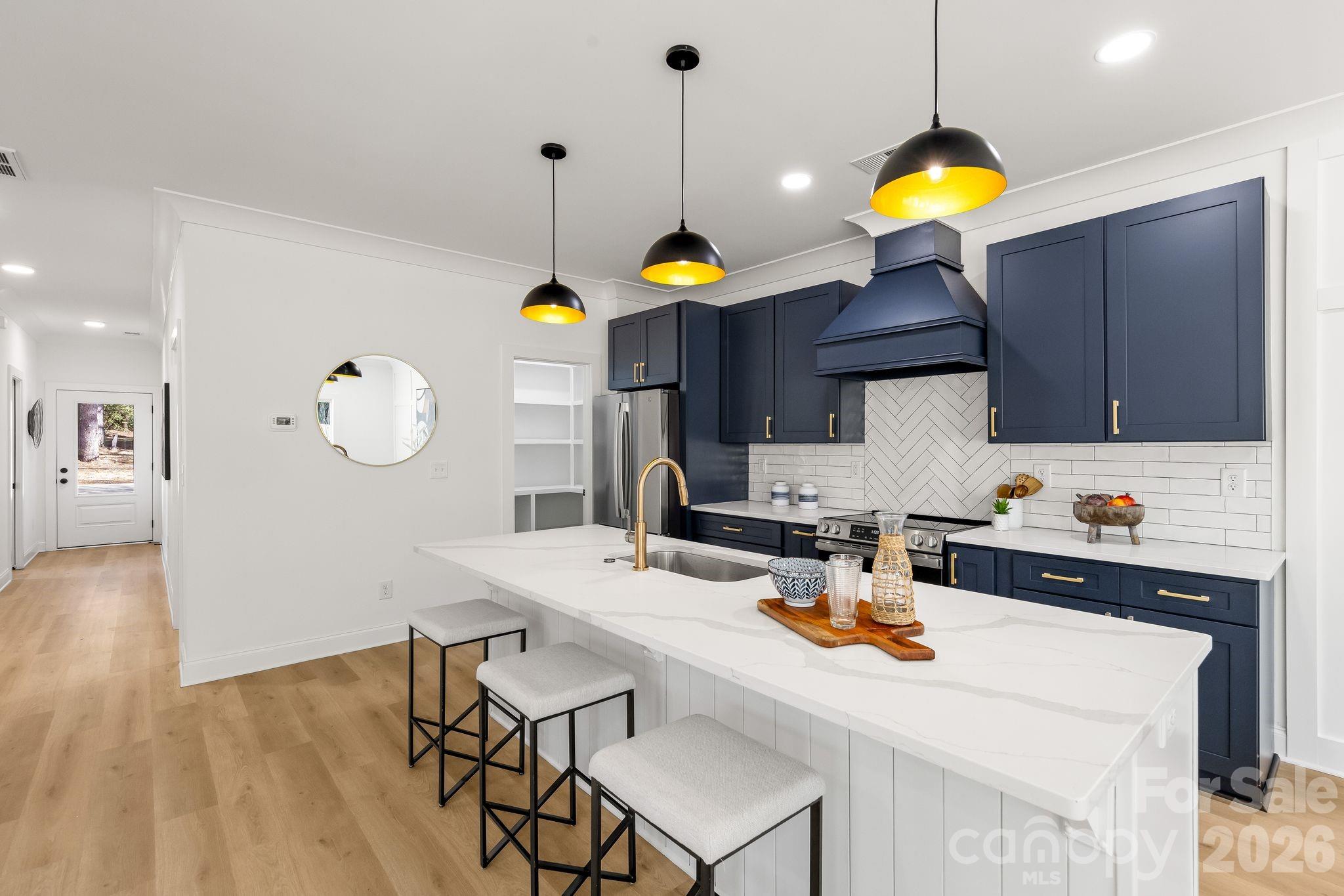 Photo 4 of 623 Colorado Avenue, Charlotte, NC