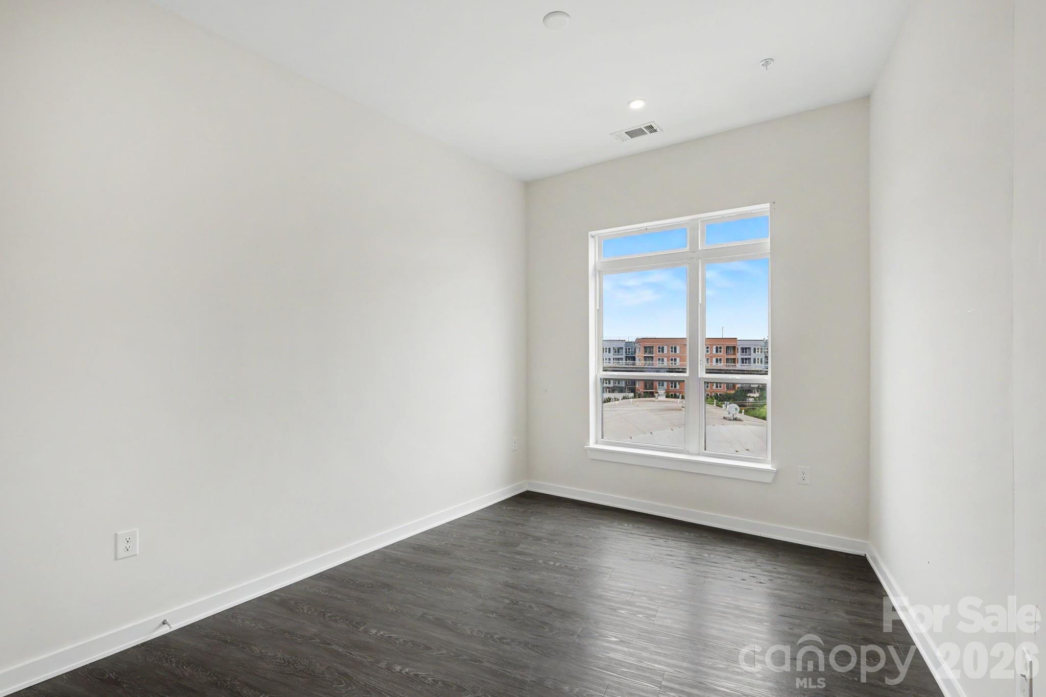 Photo 5 of 3630 N Davidson Street, Charlotte, NC
