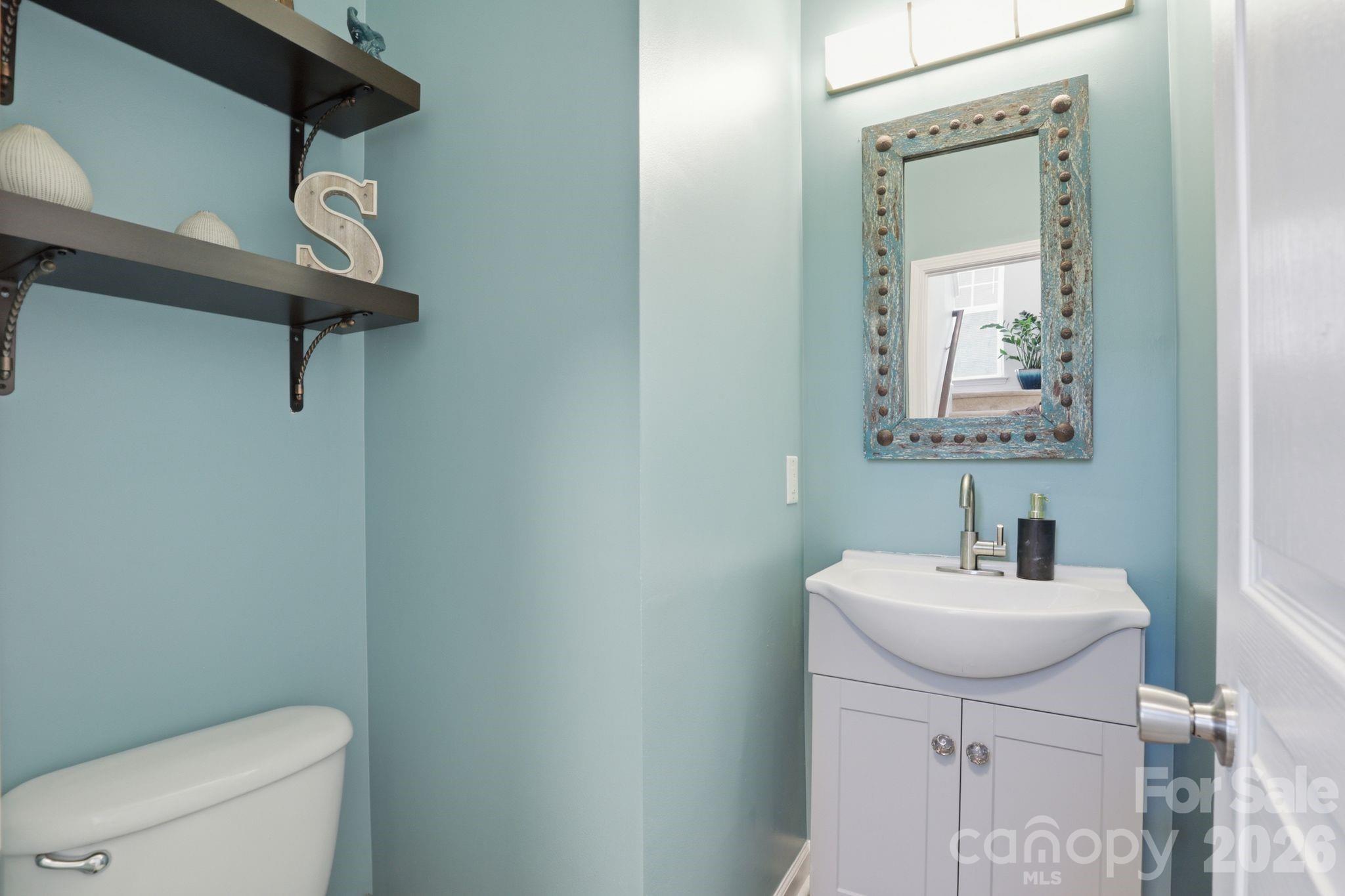 Photo 10 of 2814 Avalon Loop Road, Charlotte, NC
