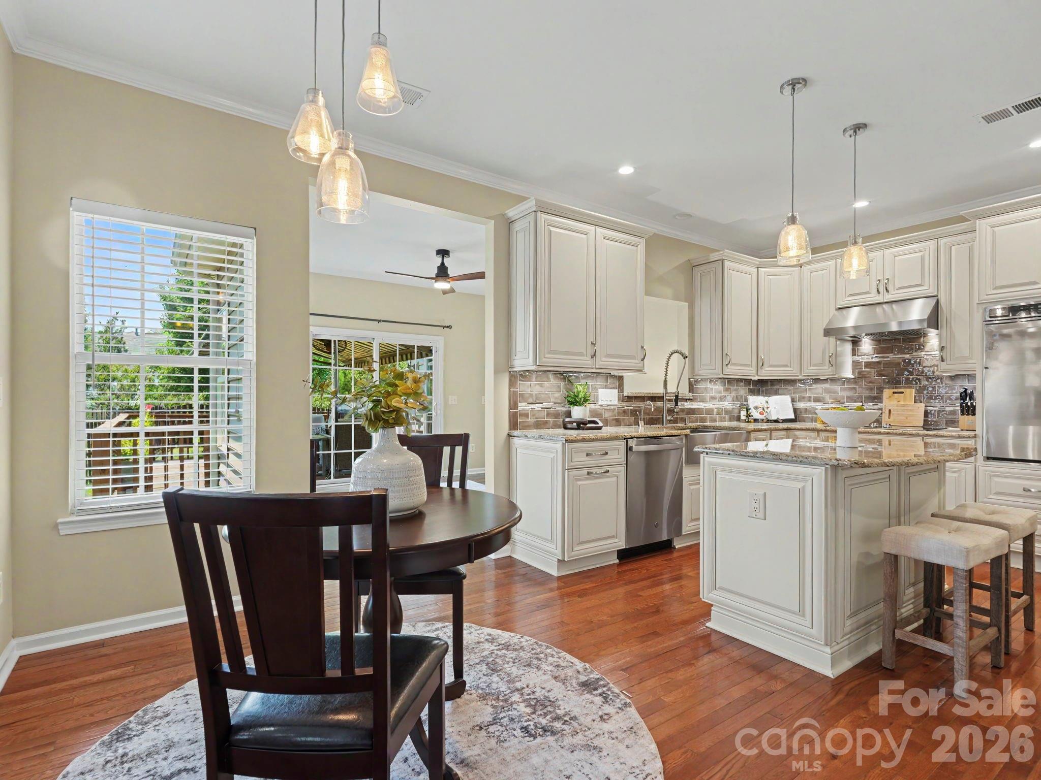Home for sale at 15505 Robsart Court, Charlotte, NC — photo 15 of 48