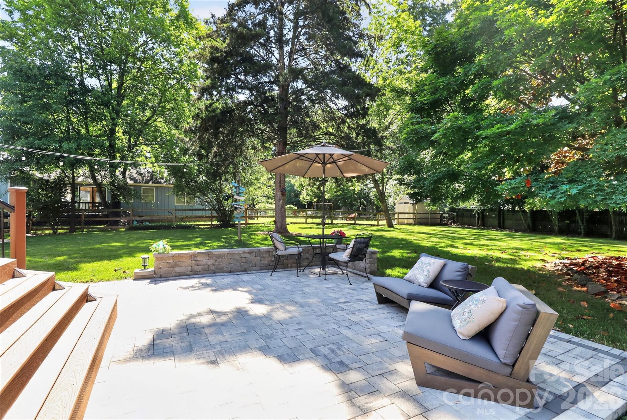 Photo 32 of 4007 Meadowridge Drive, Charlotte, NC