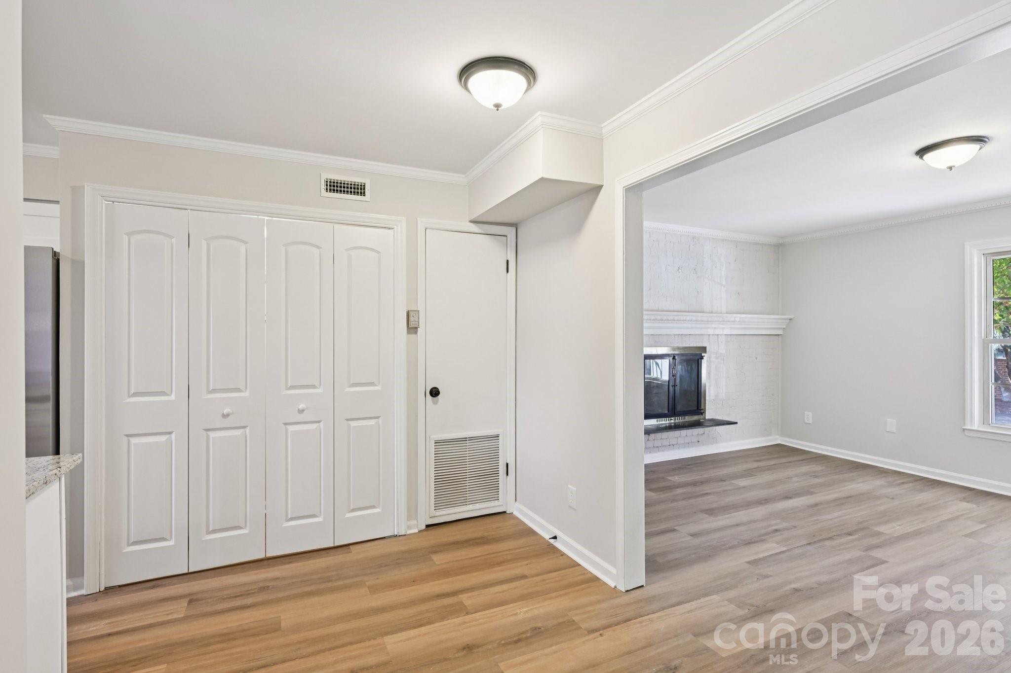 Photo 9 of 2231 Rexford RoadB, Charlotte, NC