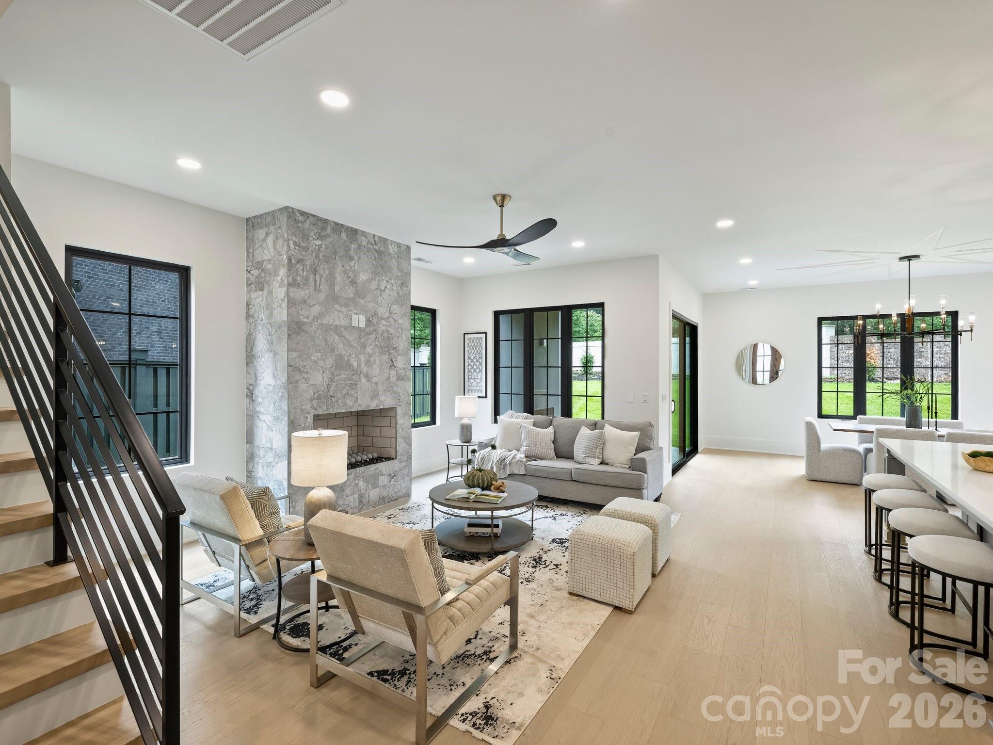 Photo 5 of 923 Laurel Creek Lane, Charlotte, NC