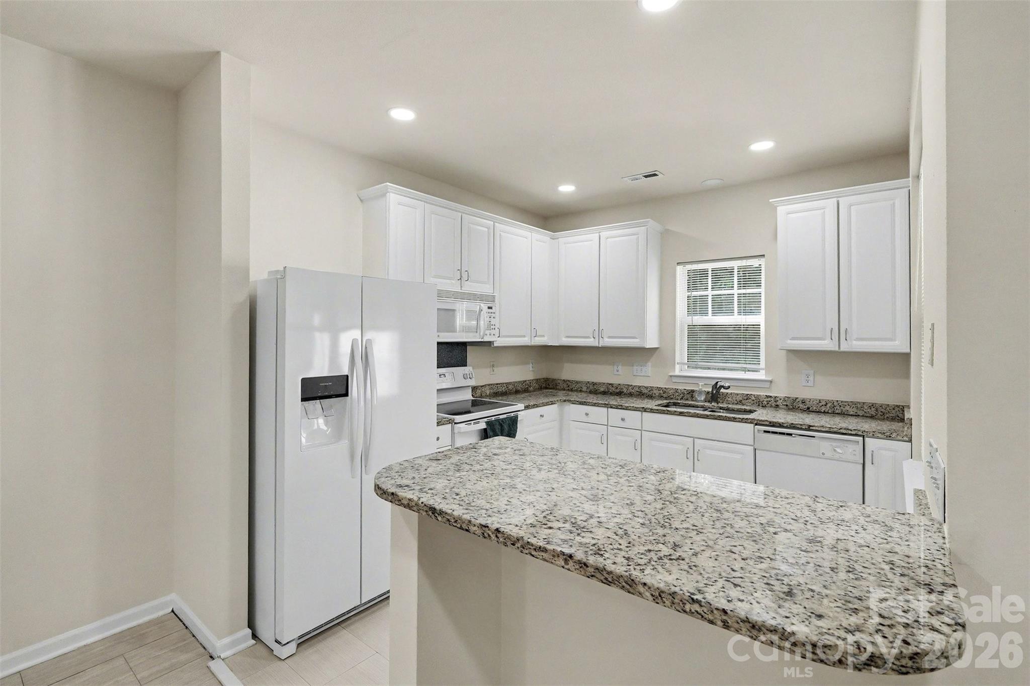 Photo 6 of 16914 Commons Creek Drive, Charlotte, NC