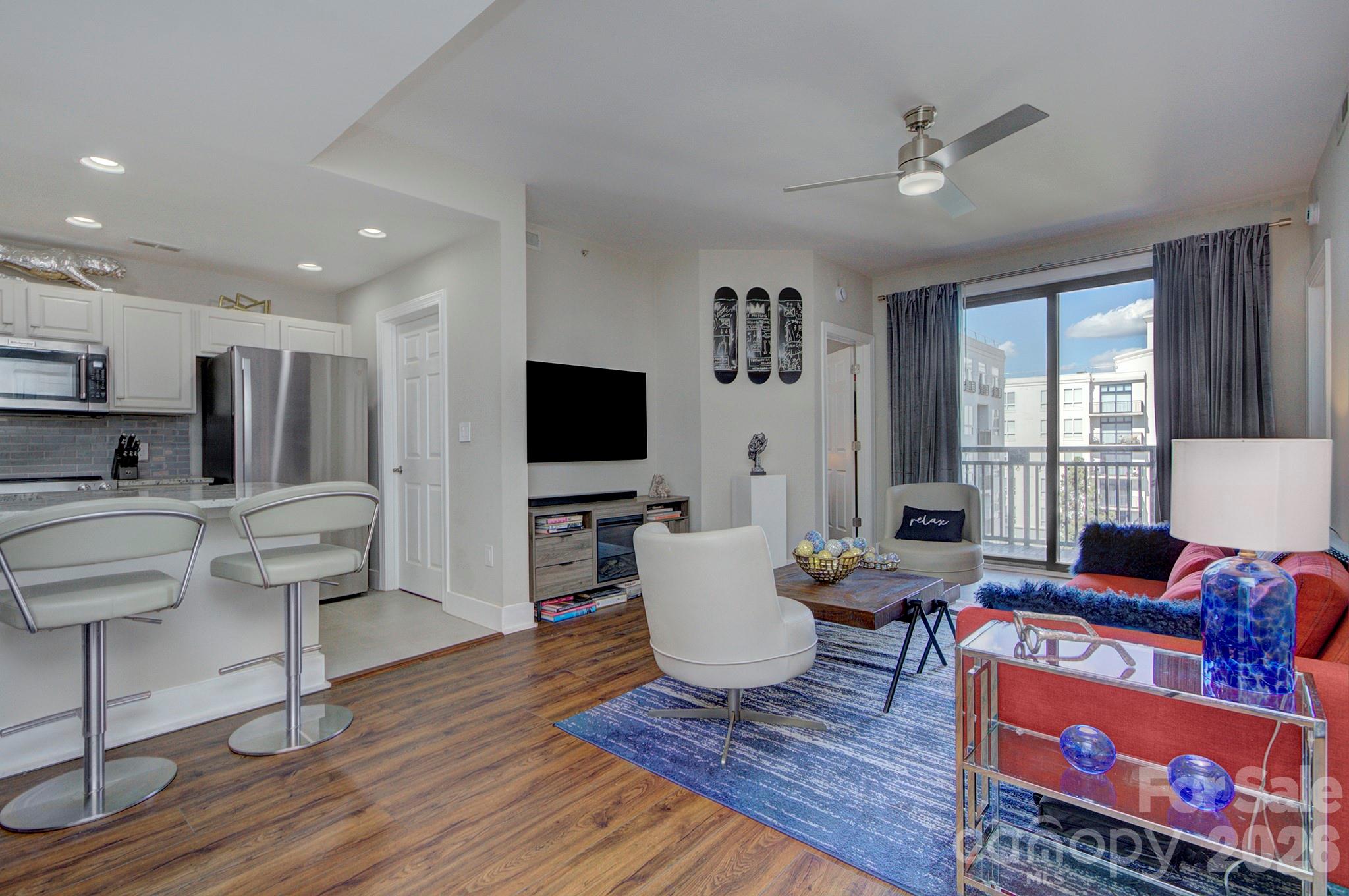 Photo 6 of 718 W Trade Street604, Charlotte, NC
