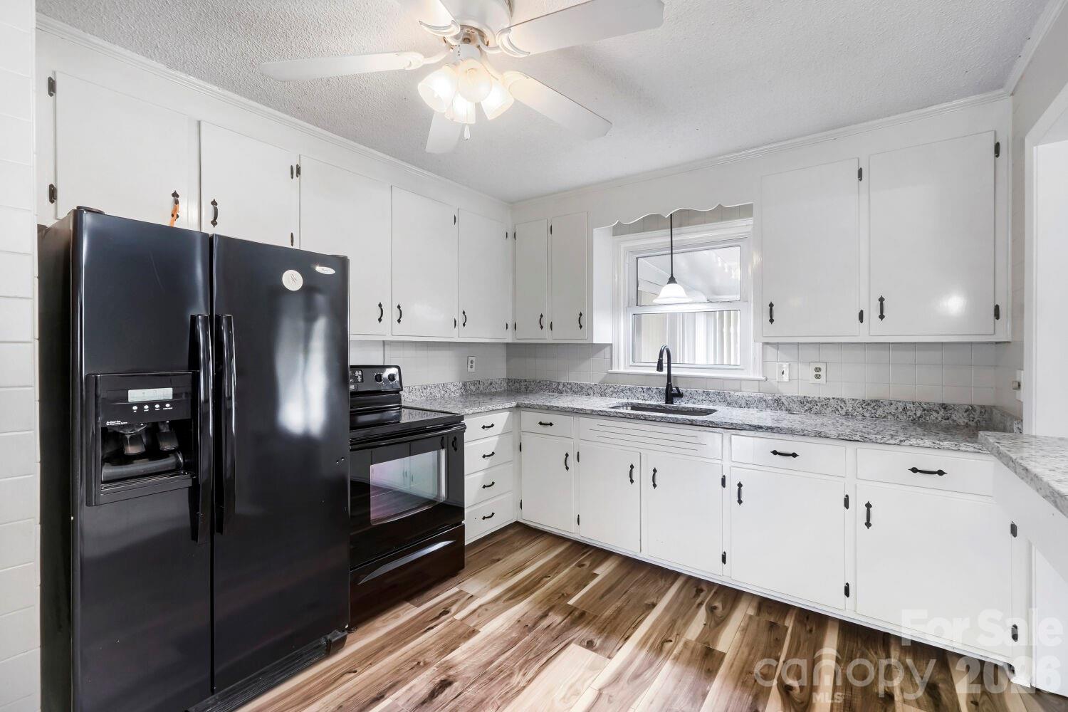 Photo 9 of 221 Eden Circle, Pineville, NC