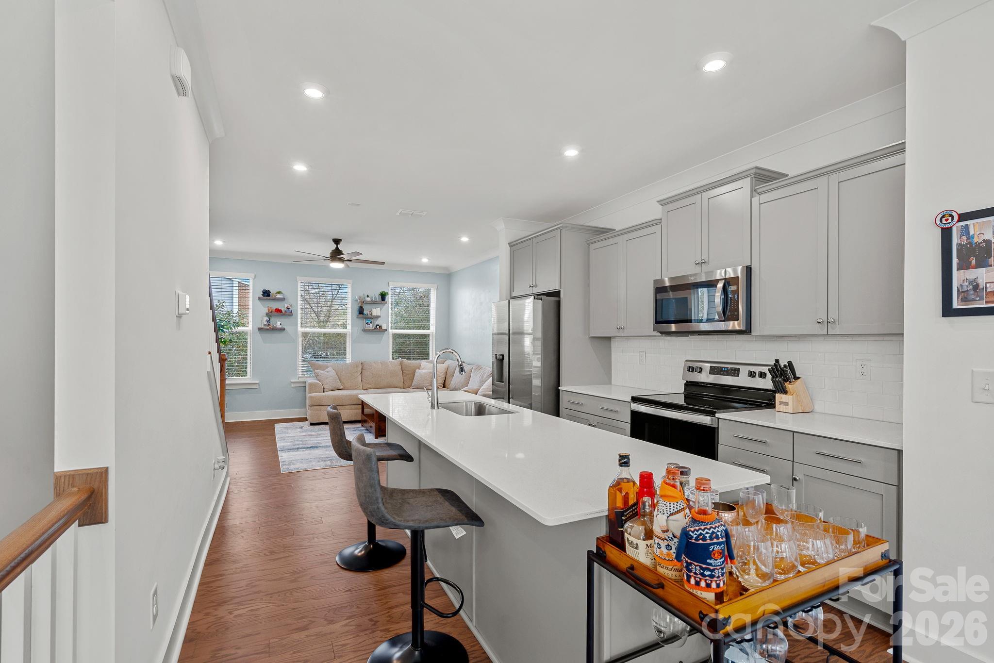 Photo 7 of 4012 Capital Ridge Court, Charlotte, NC