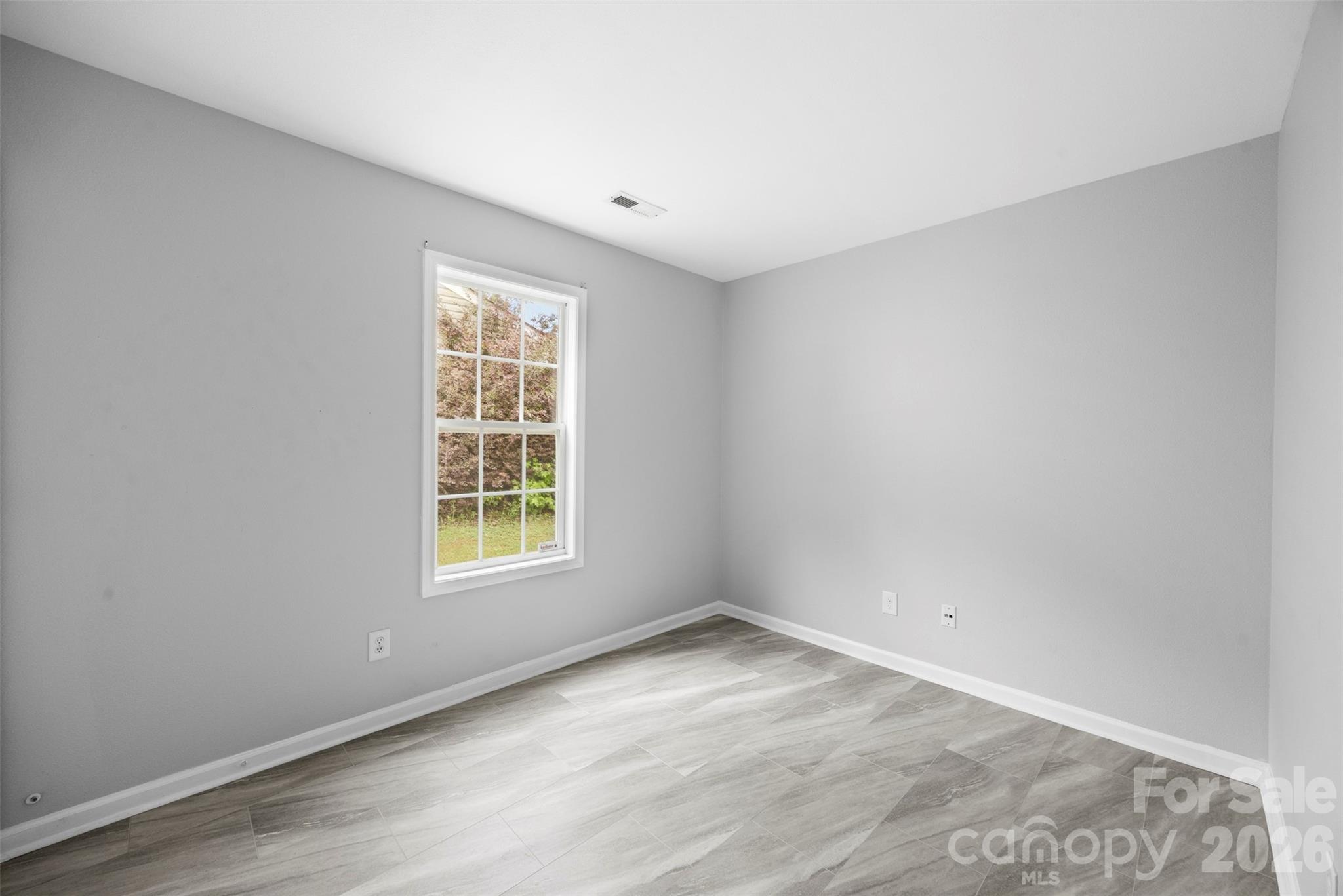 Photo 18 of 1528 Oakdale Green Drive, Charlotte, NC