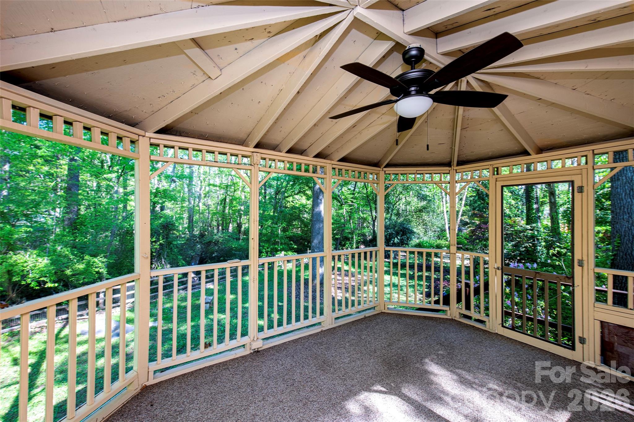 Photo 30 of 6629 Knightswood Drive, Charlotte, NC