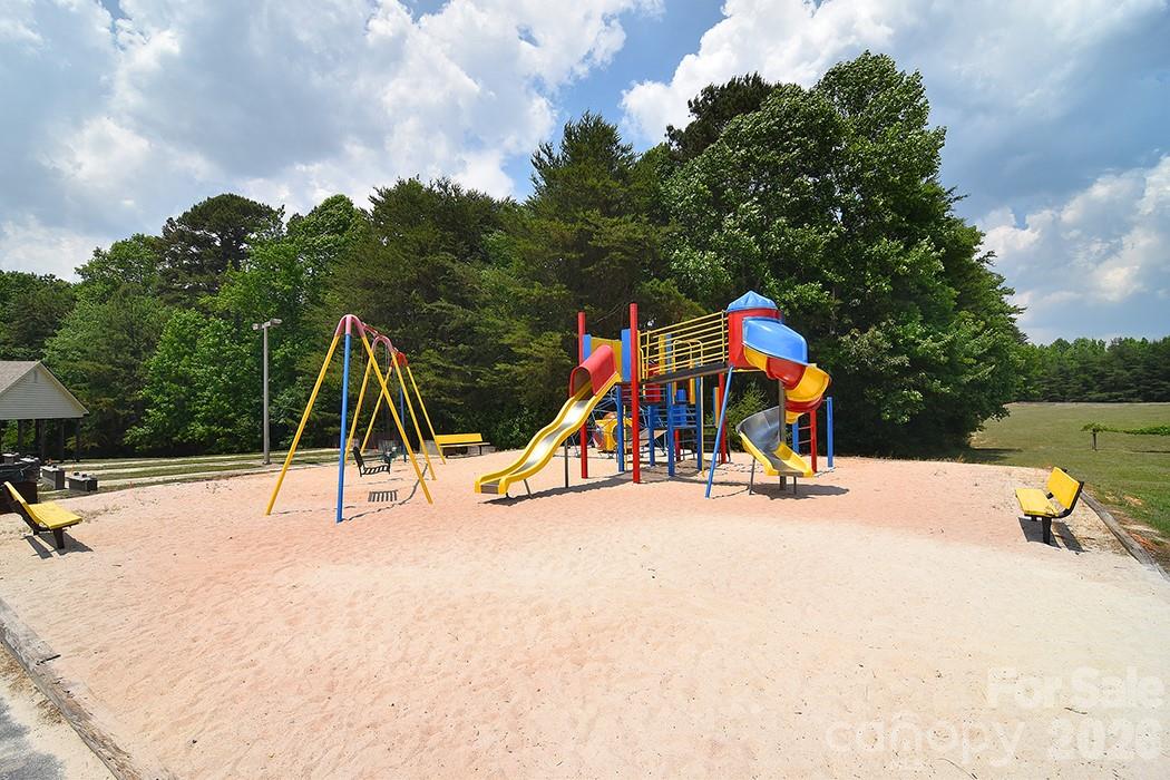 132 Blue Bird Drive, New London, NC - photo 15 of 22