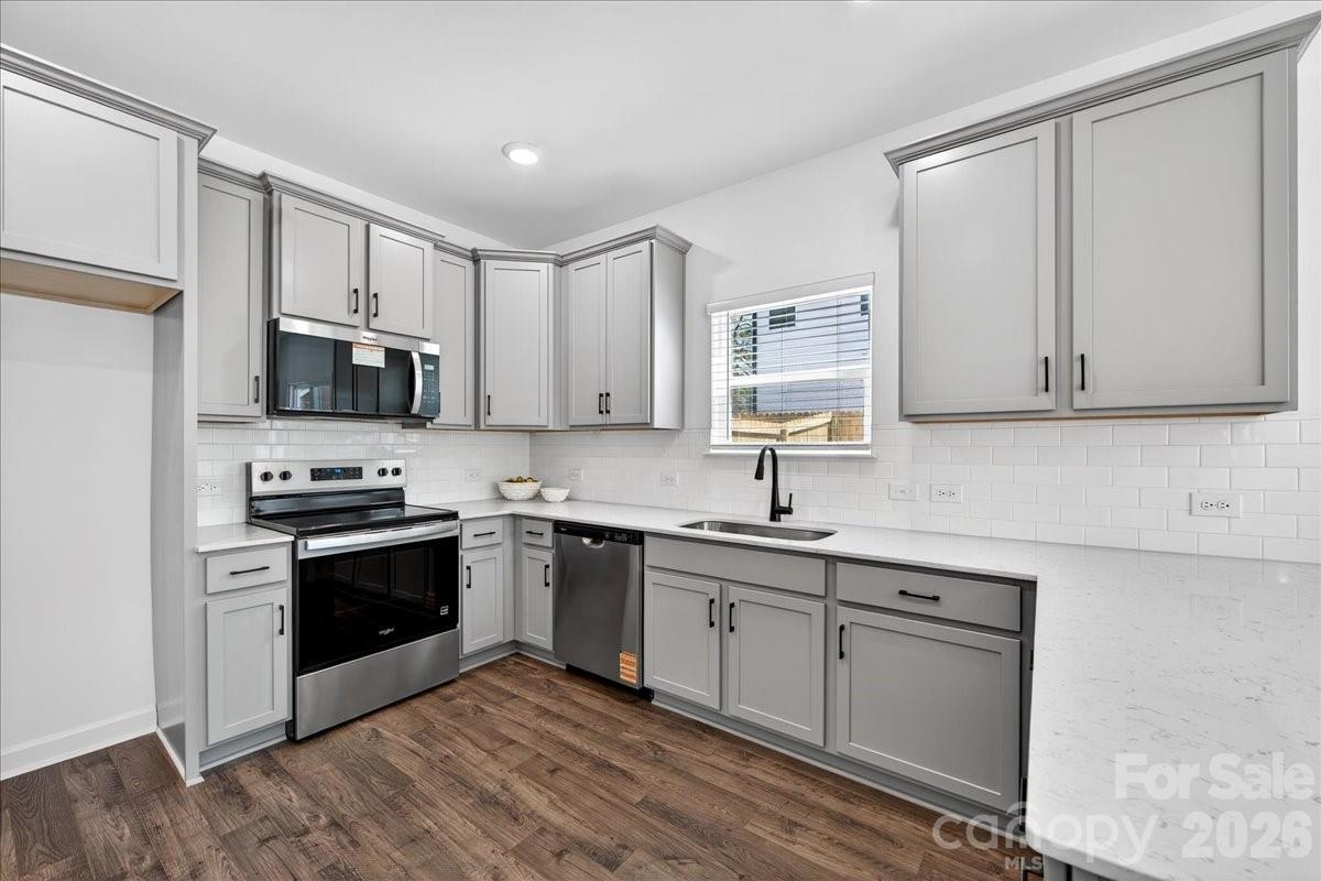 2028 Mandarin Boulevard, Charlotte, NC - photo 12 of 31
