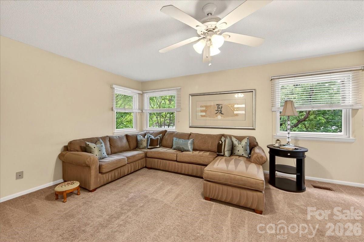 Photo 27 of 830 Sardis Cove Drive, Charlotte, NC
