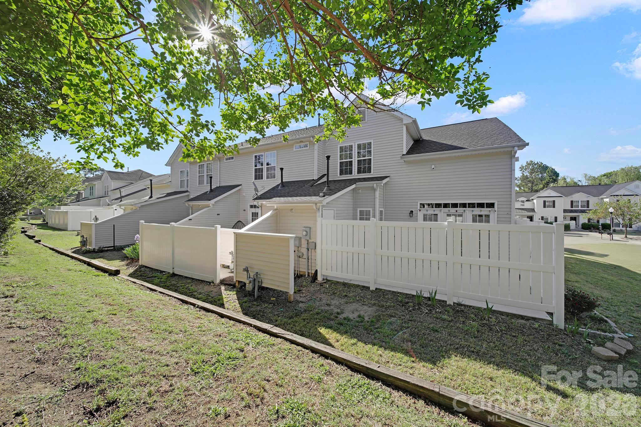 Photo 27 of 14721 Lions Pride Court, Charlotte, NC