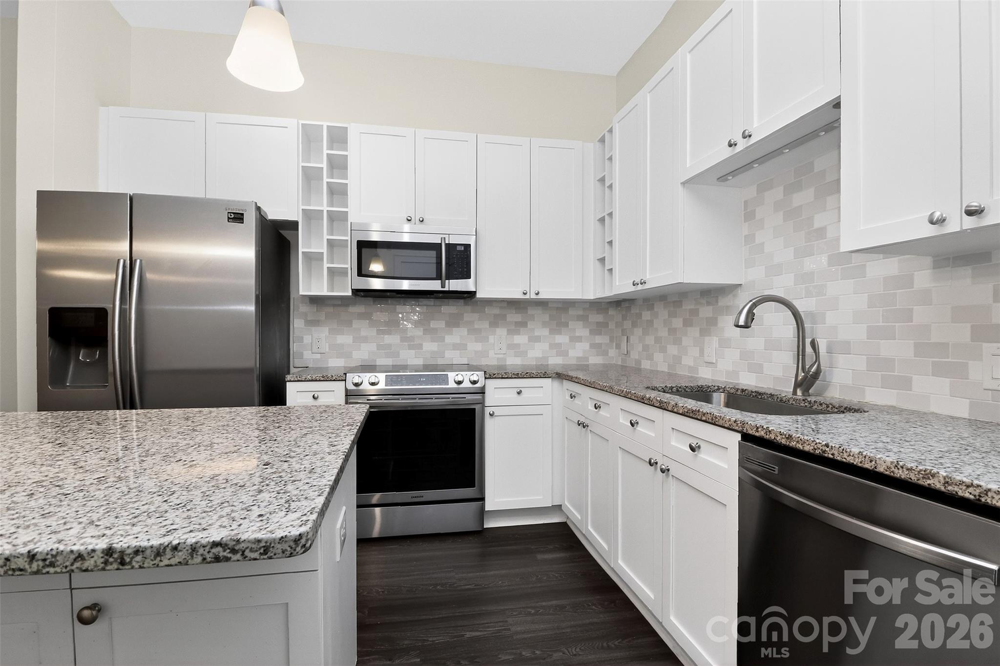 Photo 13 of 716 N Davidson Street, Charlotte, NC