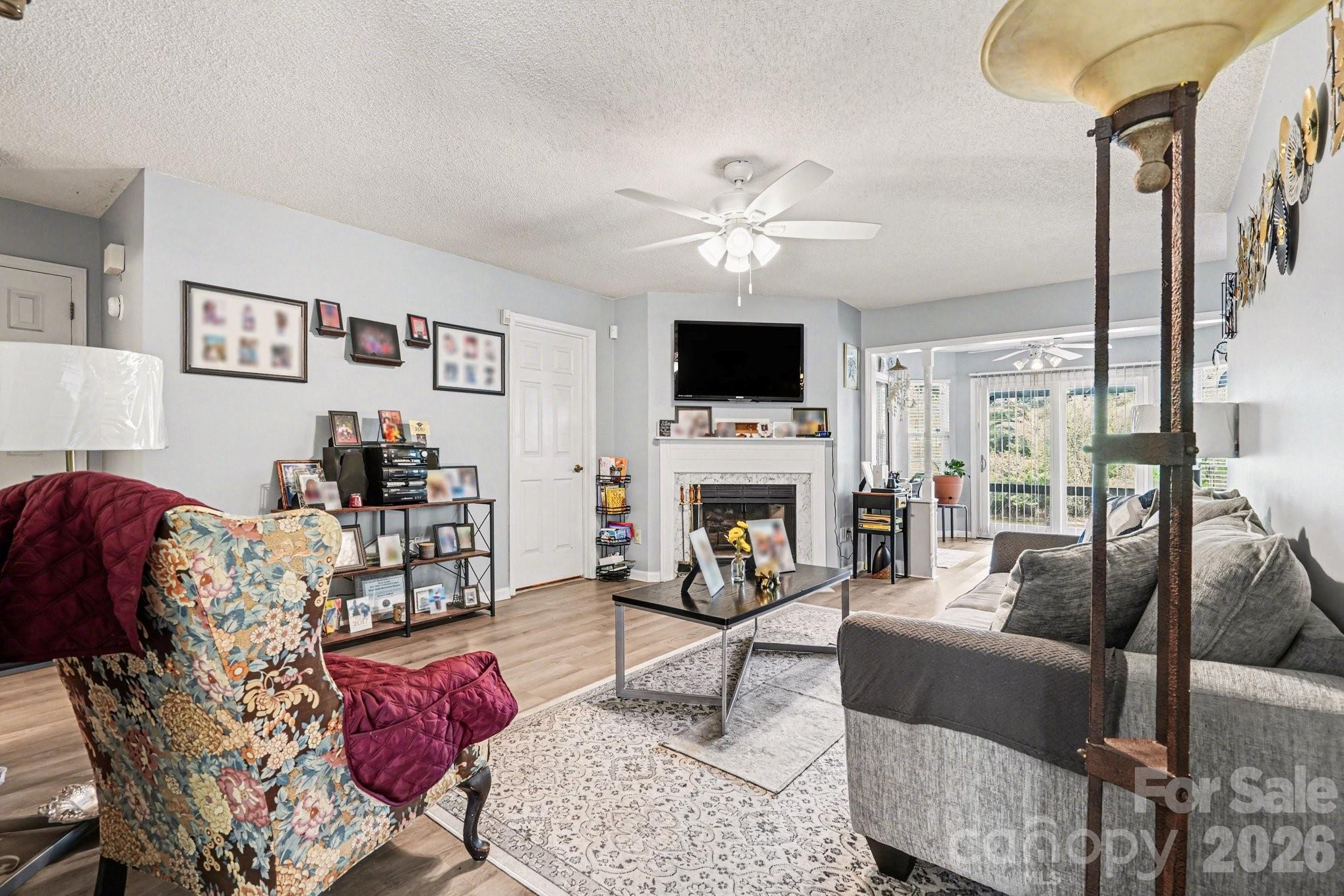 Photo 4 of 5813 Amity Springs Drive, Charlotte, NC