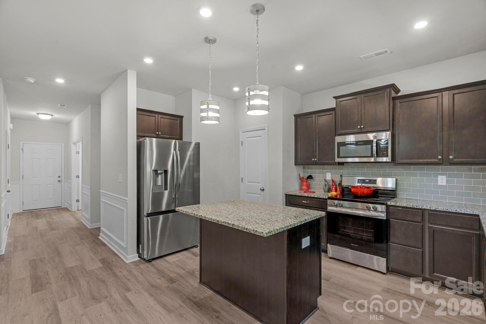 Photo 16 of 6028 Gala Lane, Charlotte, NC