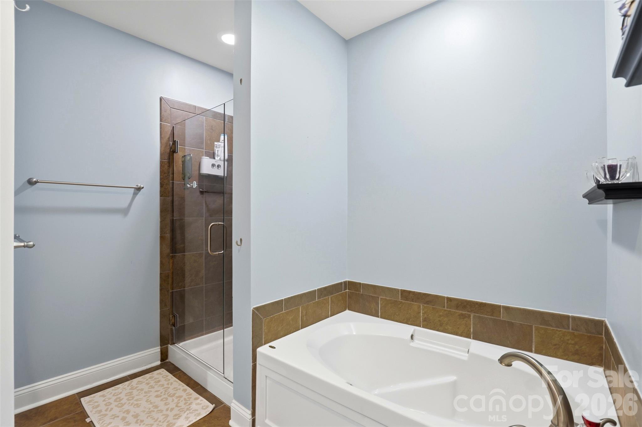 Photo 15 of 701 Royal Court508, Charlotte, NC