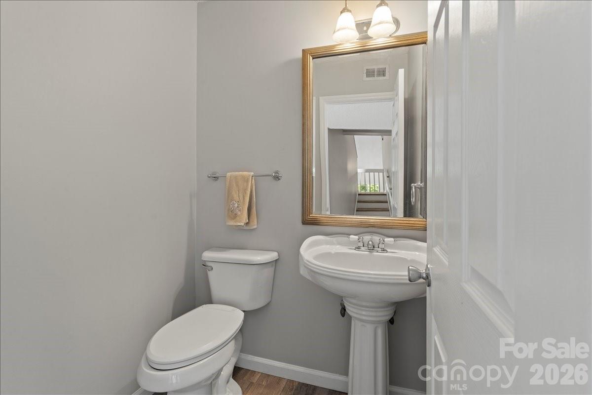Photo 34 of 6610 Point Comfort Lane, Charlotte, NC