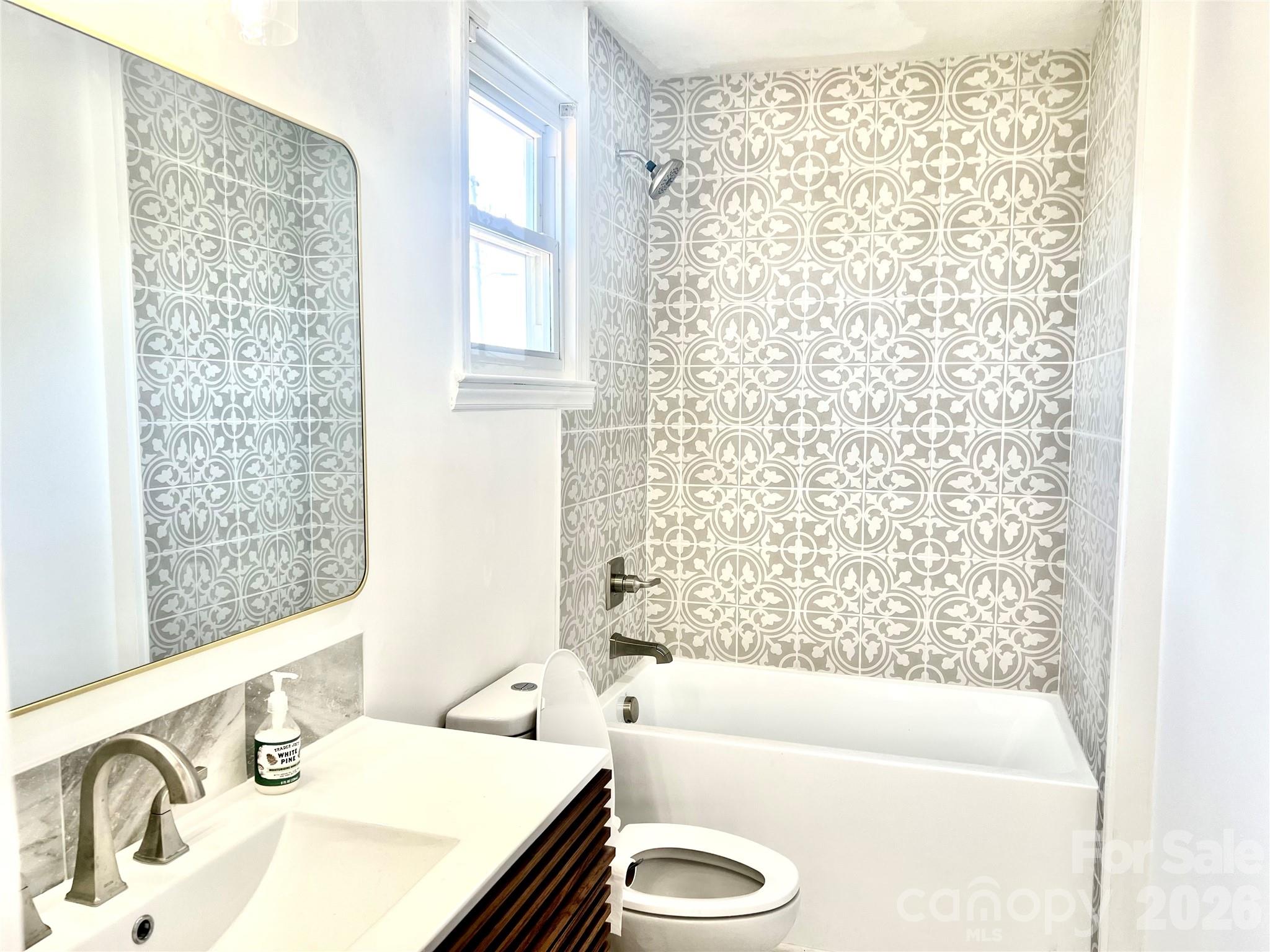 358 Woodlawn Avenue, Cramerton, NC - photo 17 of 40