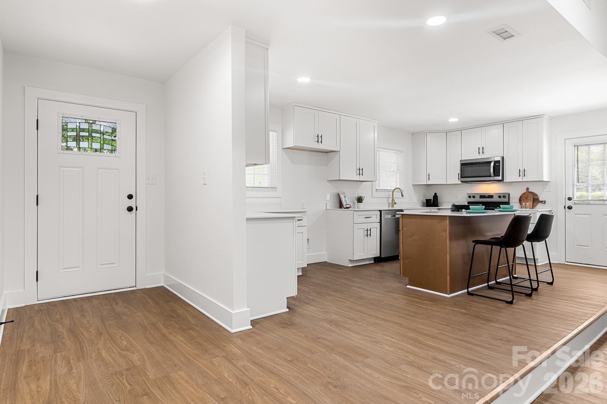 Photo 8 of 12101 Charing Grove Lane, Charlotte, NC