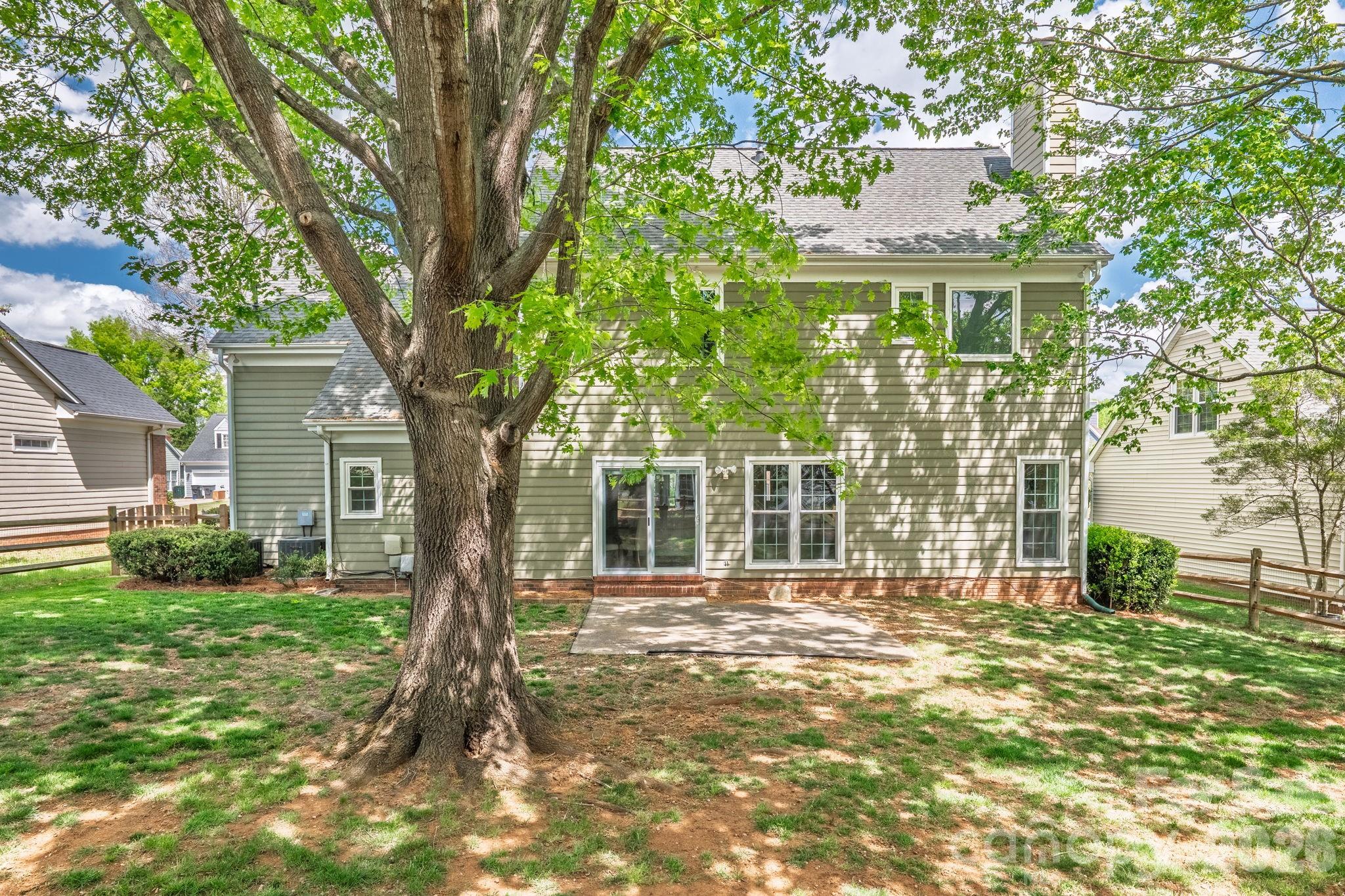 Photo 38 of 8501 Tonawanda Drive, Charlotte, NC