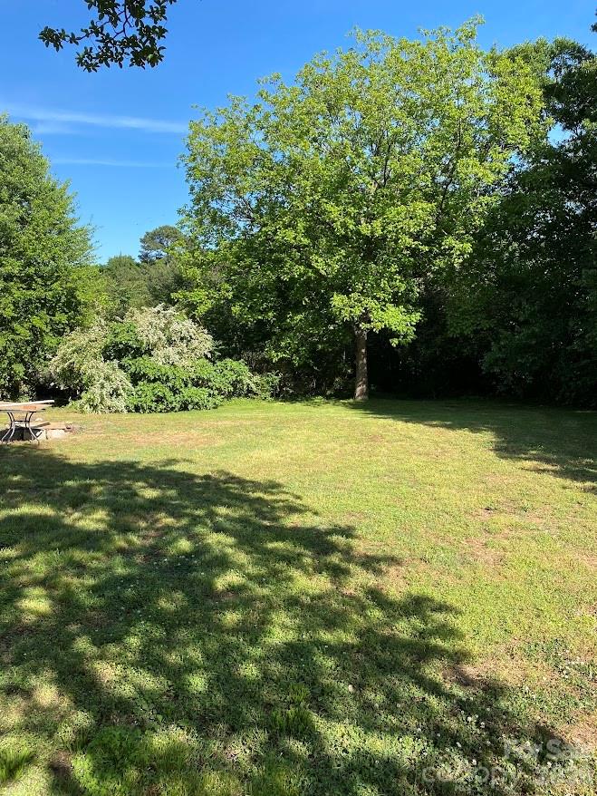 406 River Drive, Gaffney, SC - photo 8 of 25