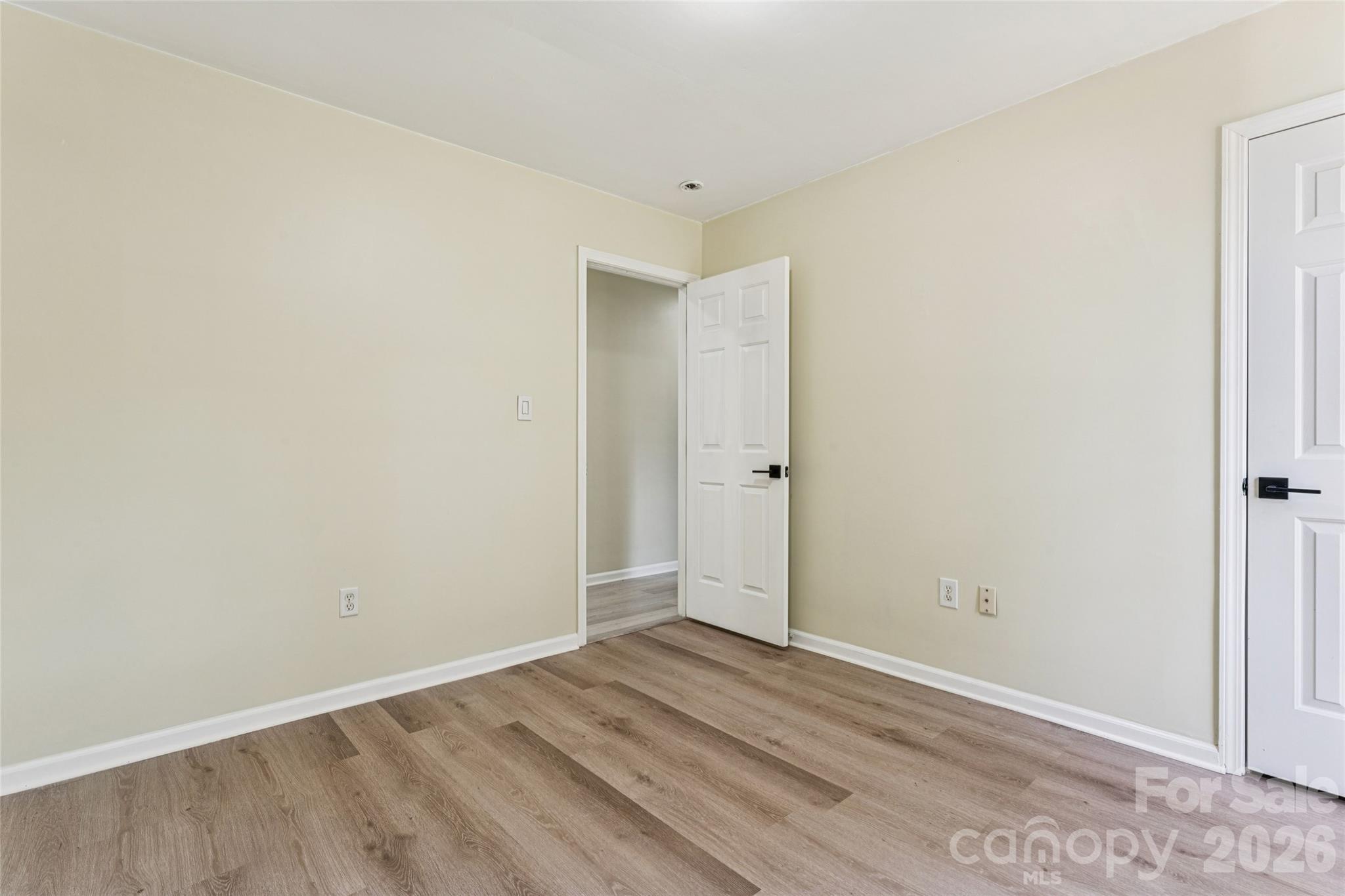 Home for sale at 13511 Diadem Court6, Charlotte, NC — photo 18 of 33