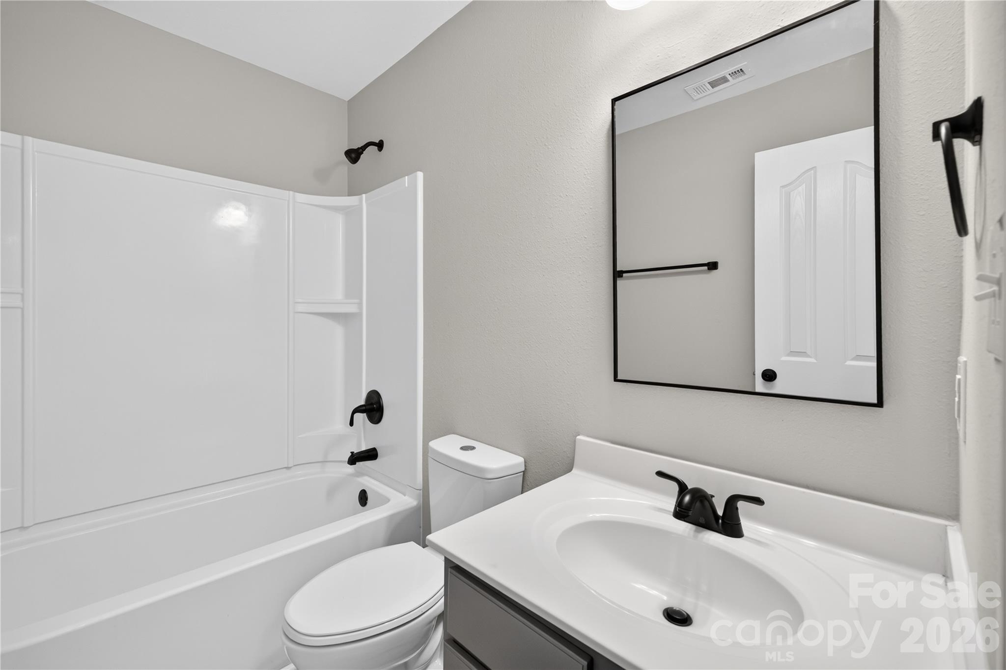 Photo 18 of 6029 Waterloo Drive, Charlotte, NC