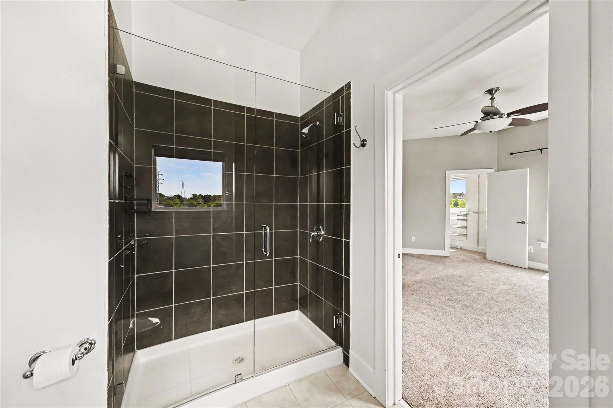 Photo 10 of 633 MCNINCH Street, Charlotte, NC