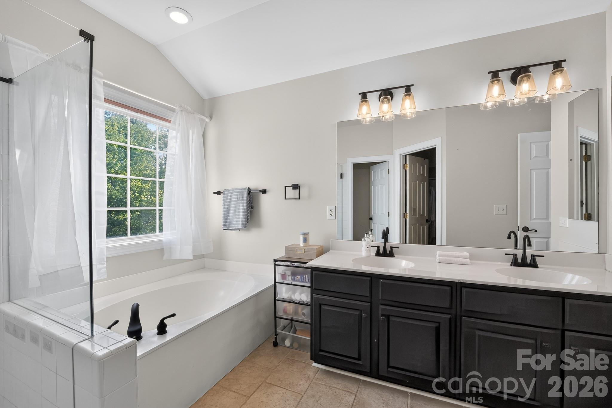 Photo 23 of 10513 Orchid Hill Lane, Charlotte, NC