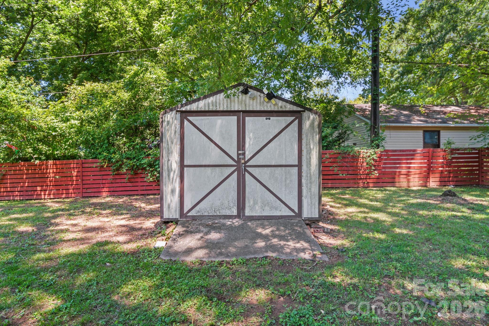 Photo 36 of 5329 Providence Road, Charlotte, NC