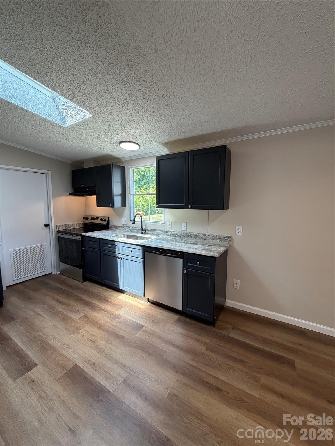 222 E Maine Avenue, Bessemer City, NC - photo 28 of 36