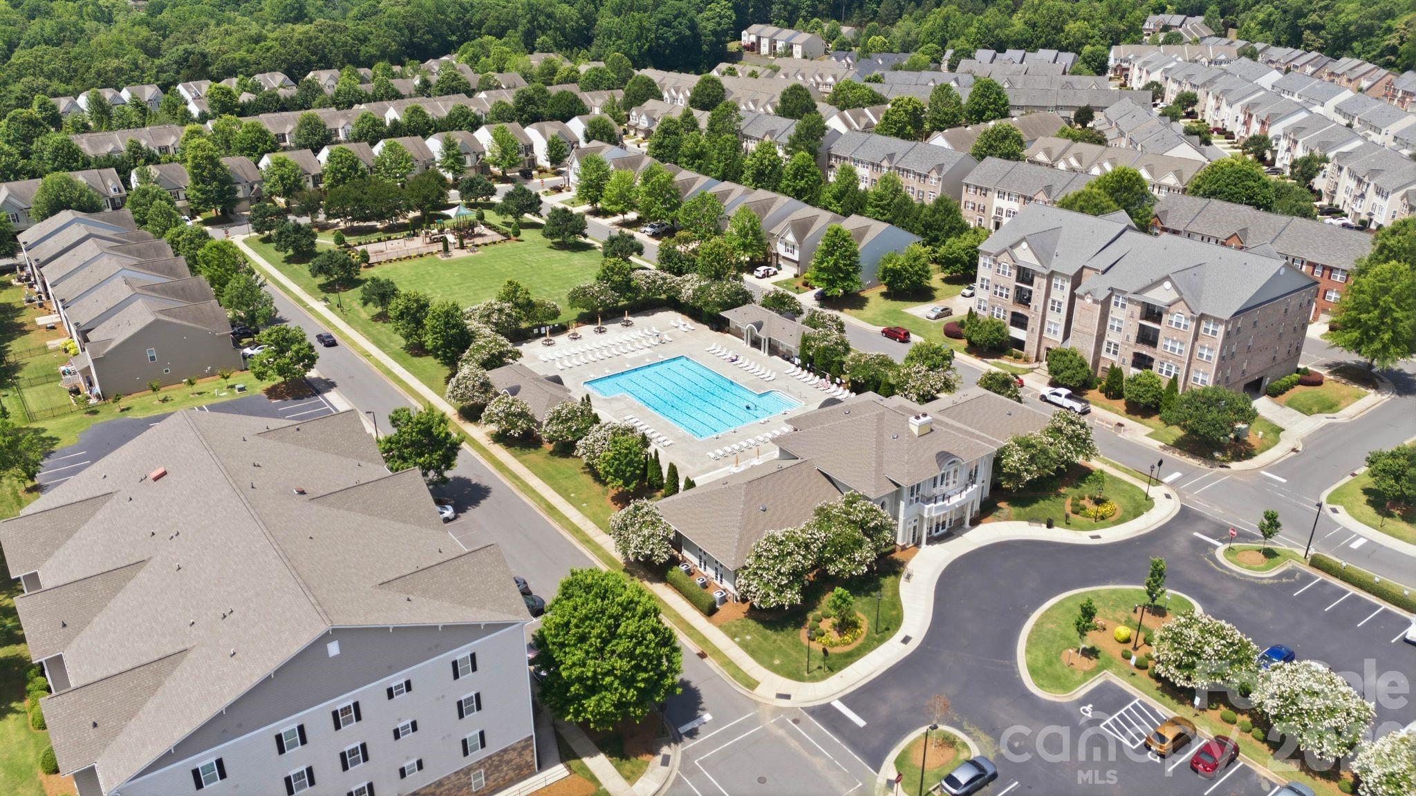 Photo 41 of 2403 Diplomat Lane, Charlotte, NC