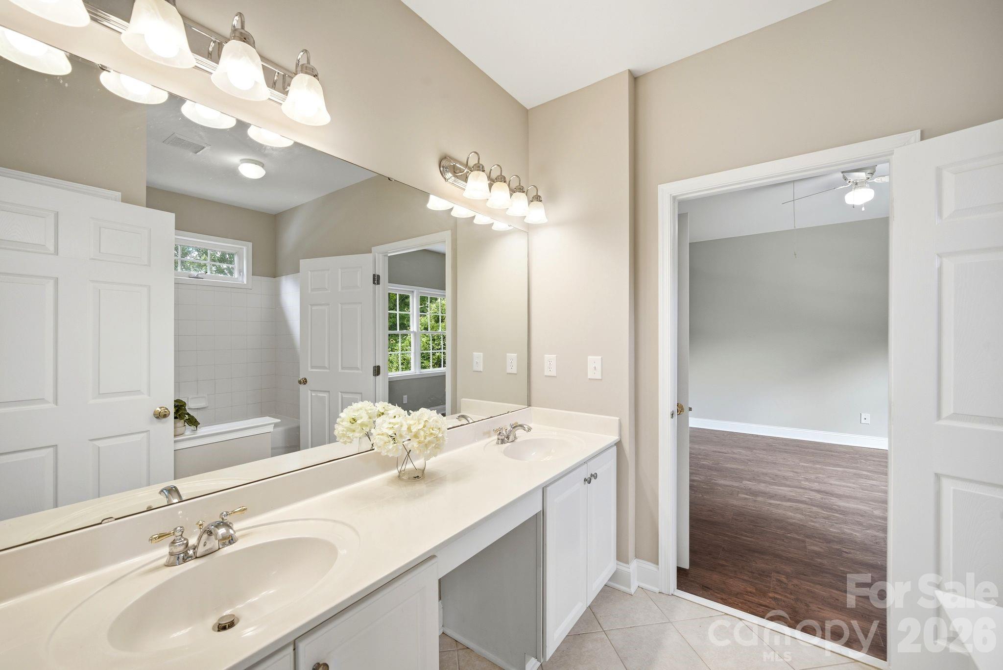 Photo 27 of 12319 Summer Breeze Court, Charlotte, NC