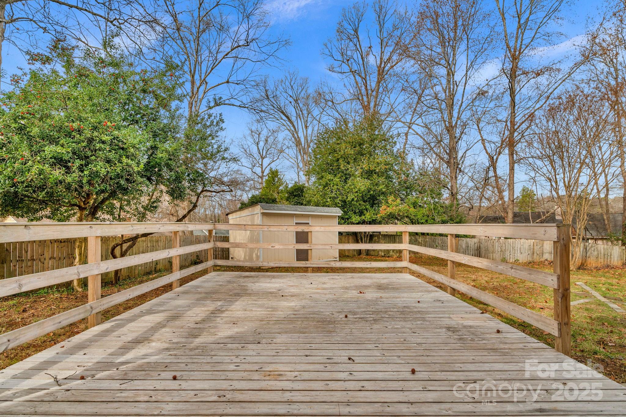 Photo 37 of 6109 Tartan Green Court, Charlotte, NC