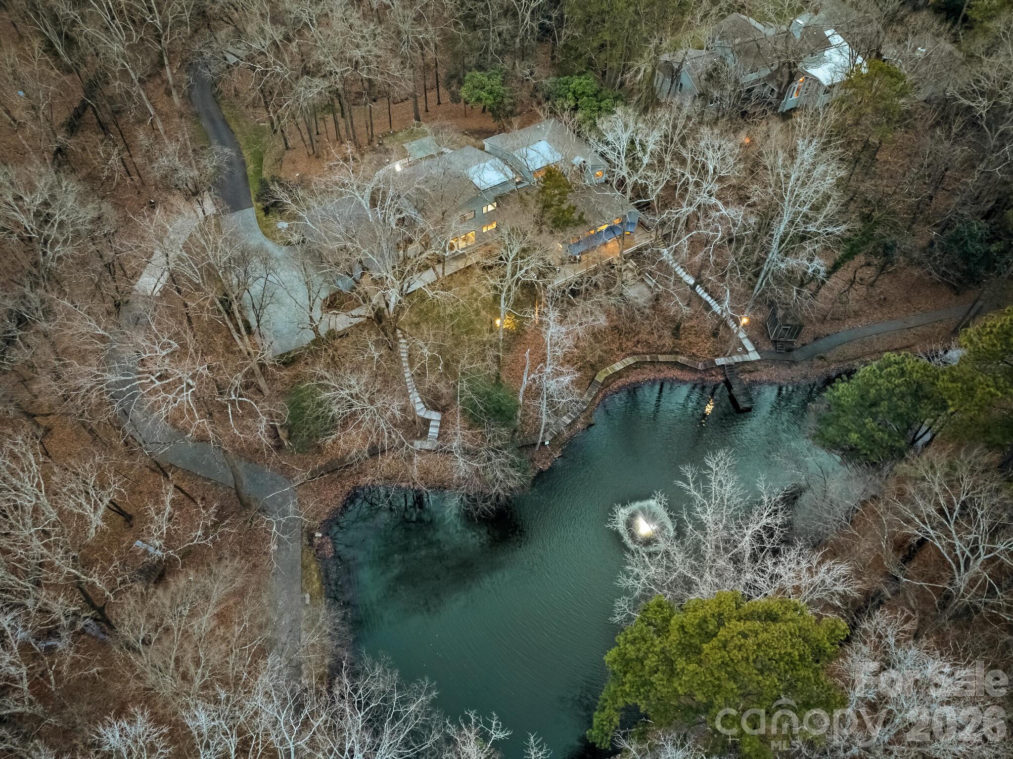 Photo 4 of 5101 Gorham Drive, Charlotte, NC