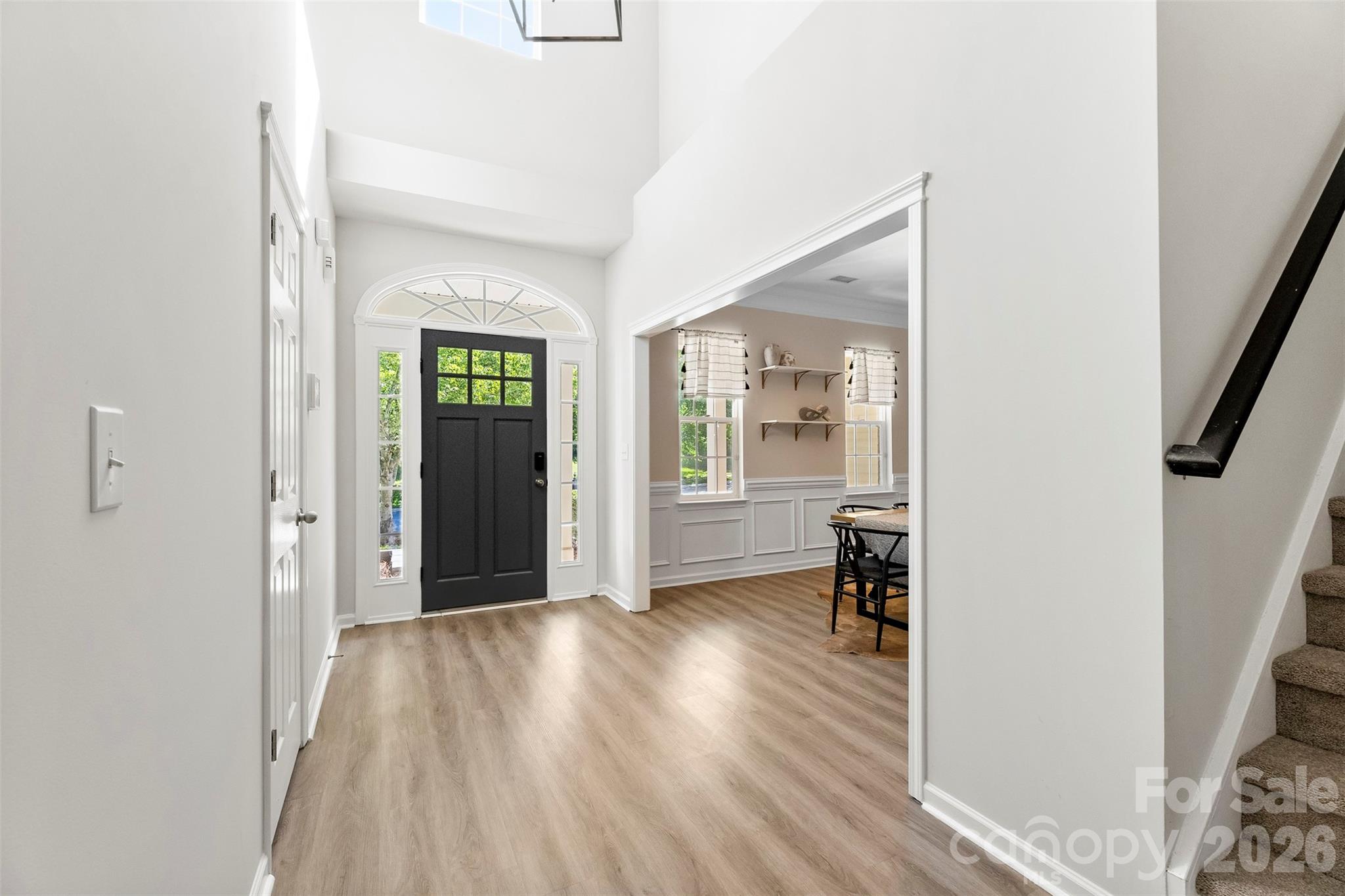 6237 Breckfield Court, Charlotte, NC - photo 3 of 37