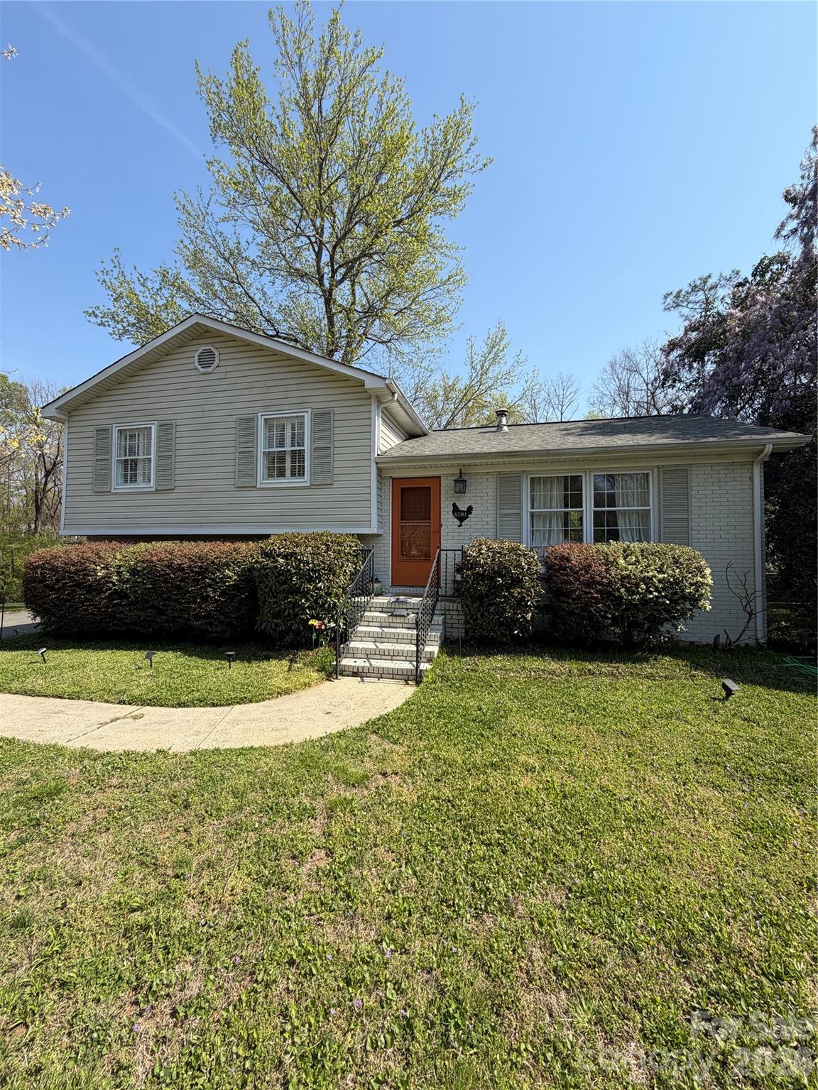 Photo 2 of 6701 Rugby Lane, Charlotte, NC