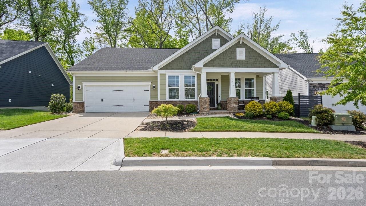 9912 ANDRES DUANY Drive, Huntersville, NC
