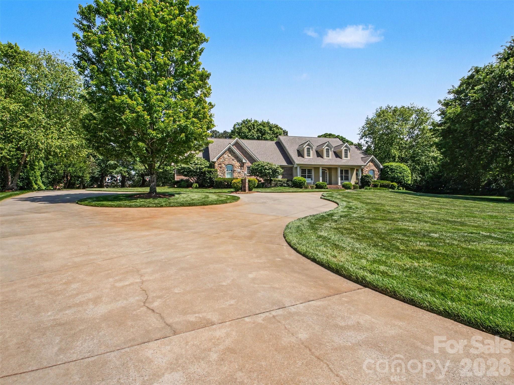 1422 Stone Gate Drive, Shelby, NC - photo 3 of 48