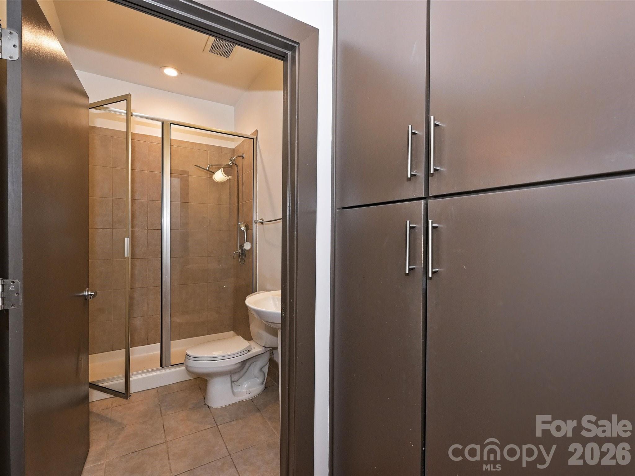 Photo 24 of 2200 Lyndhurst Avenue102, Charlotte, NC