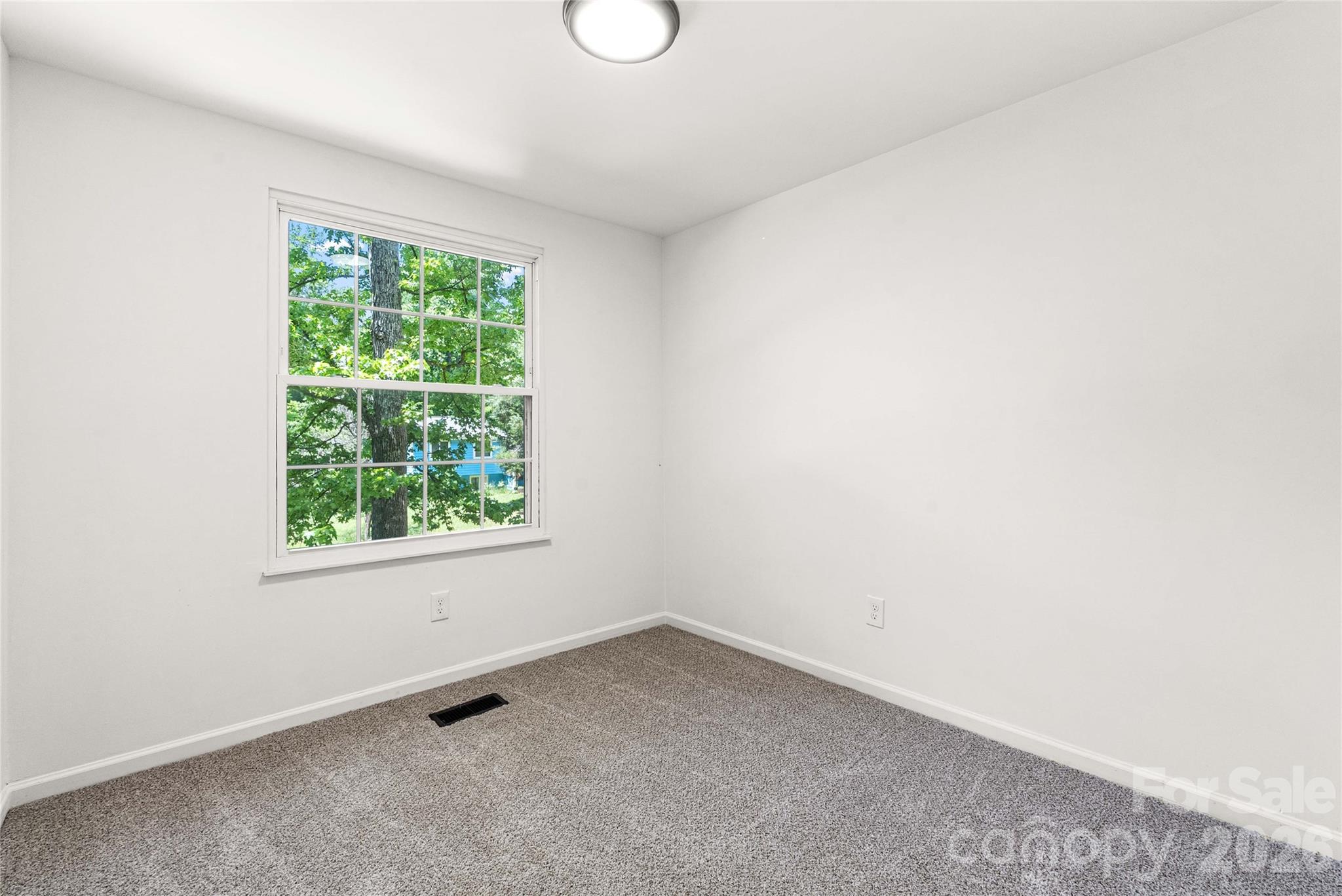 Photo 14 of 8424 Othello Place, Charlotte, NC