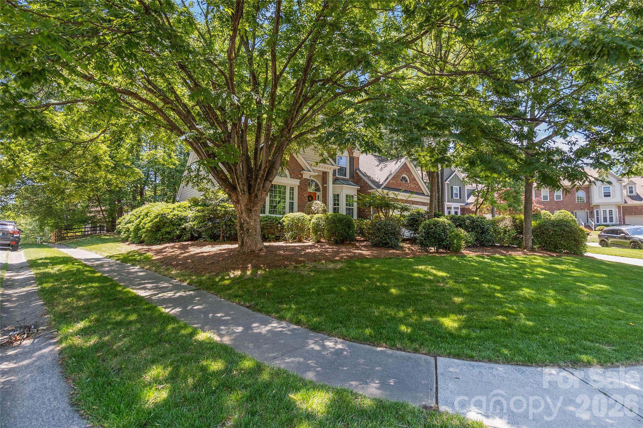 6210 Maple Cove Lane, Charlotte, NC - photo 3 of 39