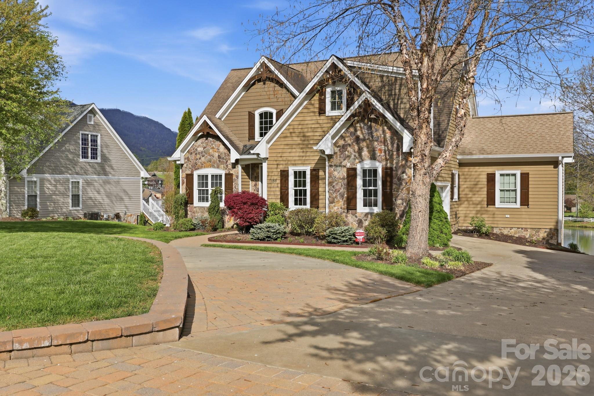 138 Turnberry Court9, Jefferson, NC - photo 2 of 48