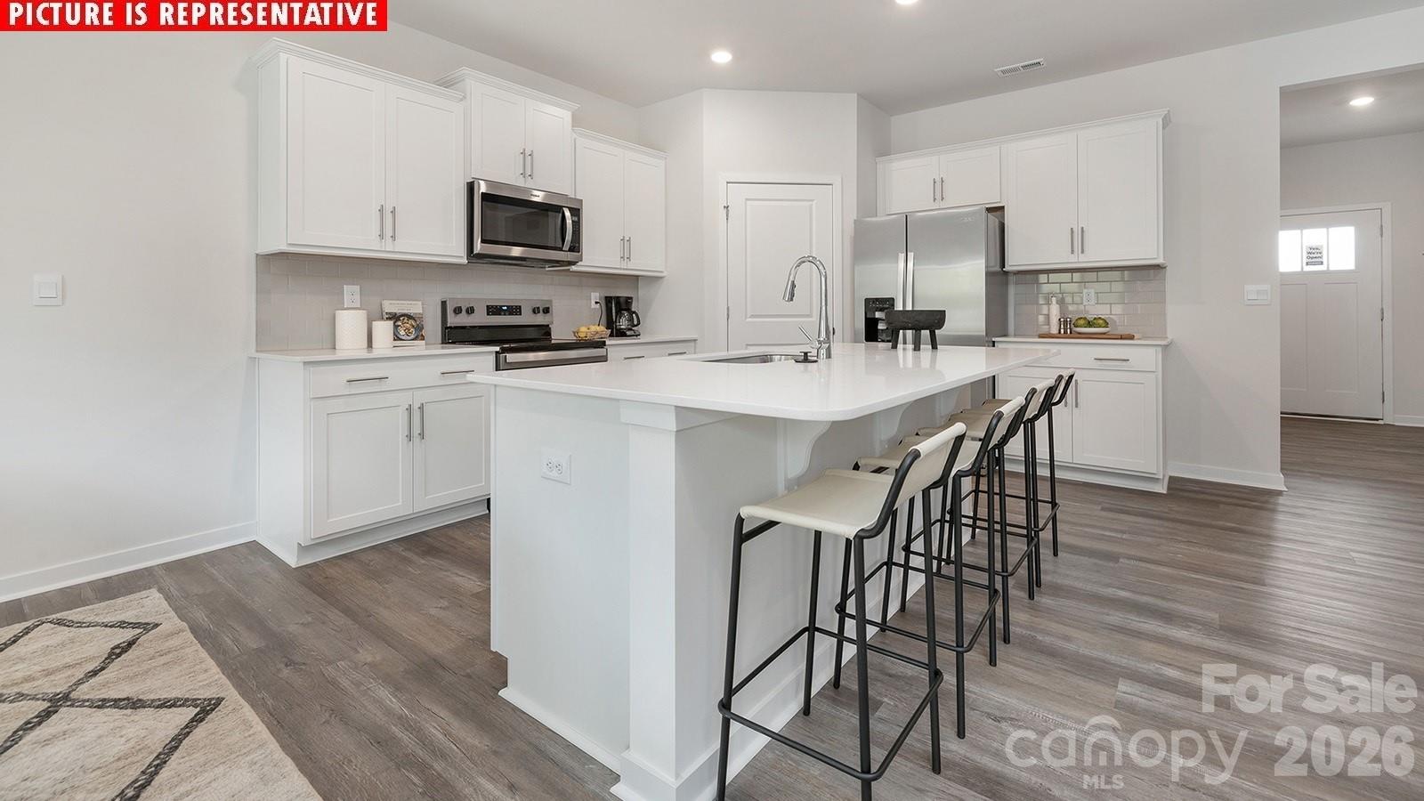 Photo 3 of 11515 Cardinal Creek Avenue, Charlotte, NC