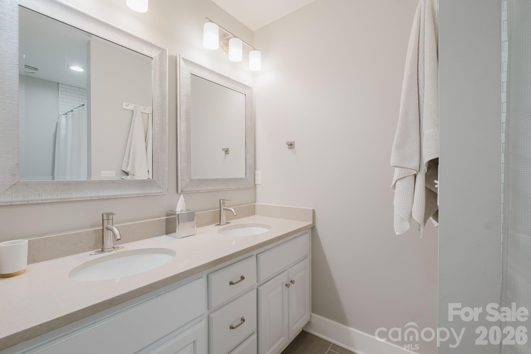 2711 Clemson Avenue, Charlotte, NC - photo 31 of 43